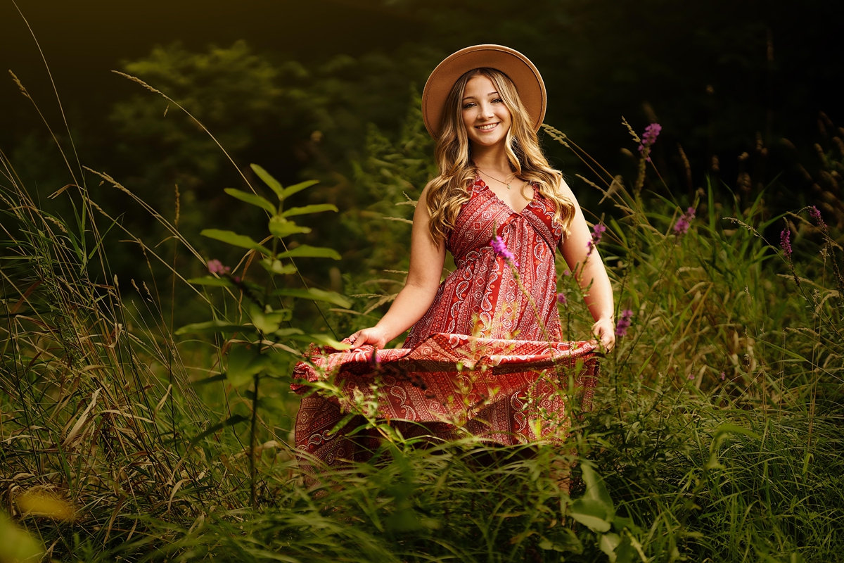 ASHLEY | CLASS OF 2023 - Nicki Hufford Photography
