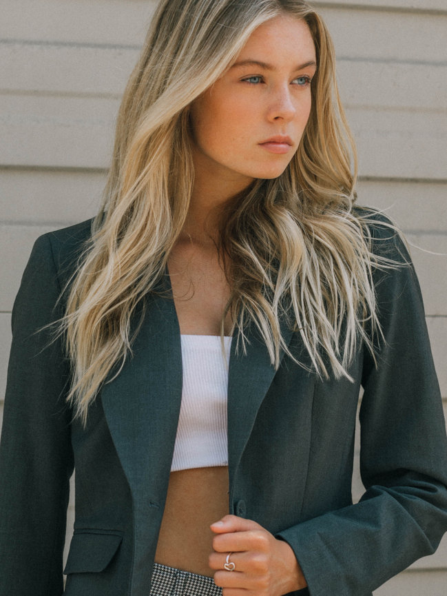 Emma Donnelly - Gail Bowman Photography