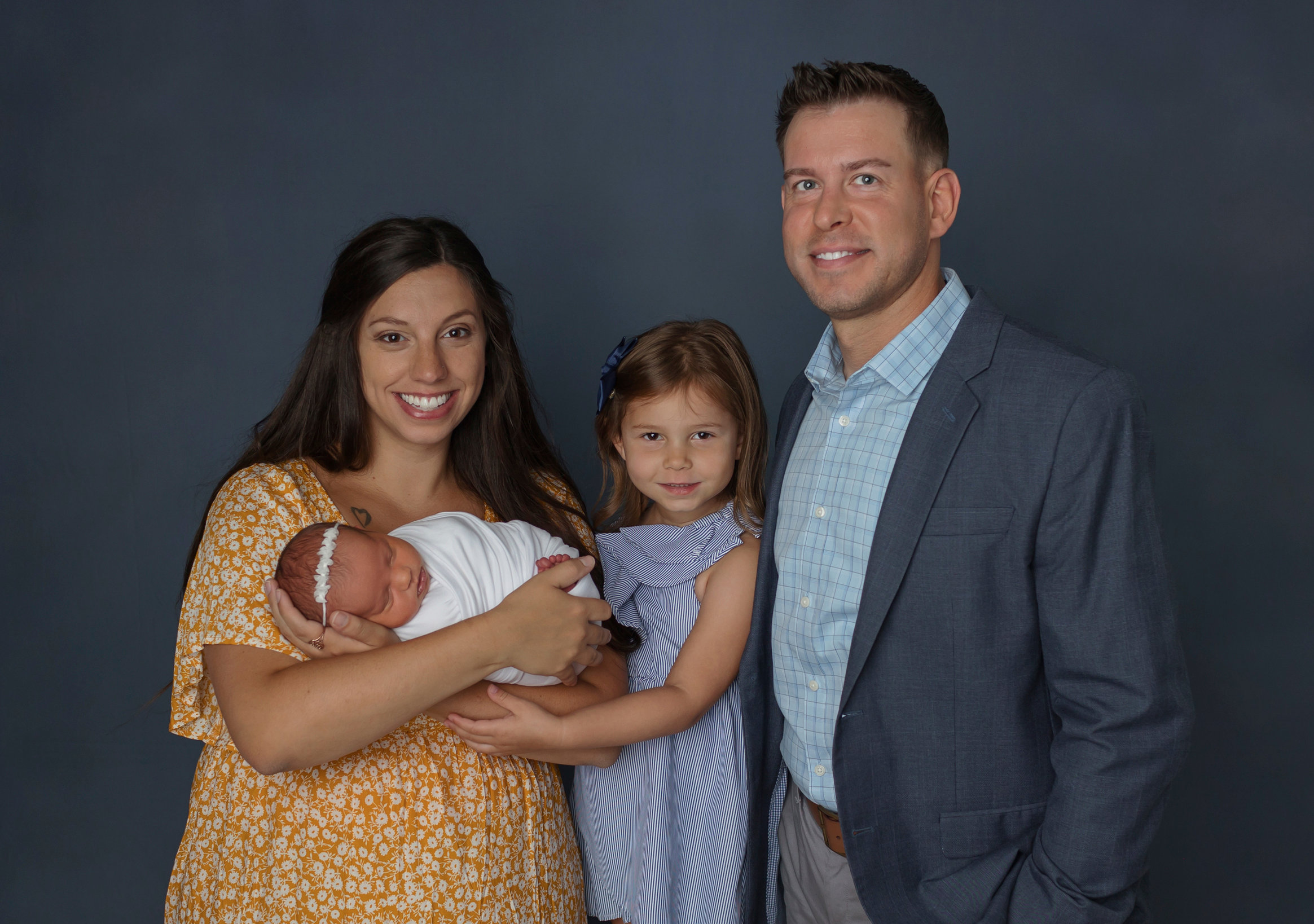 Backdrop Options for Maternity & Family | Leah Islinger Photography ...