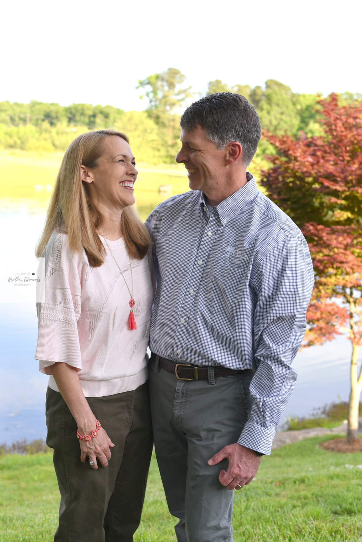 The Bledsoe Family - Moments by Heather Edmunds & Company