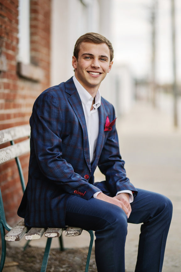 Center Stage Seniors / Photography - Kansas City and Shawnee Senior ...