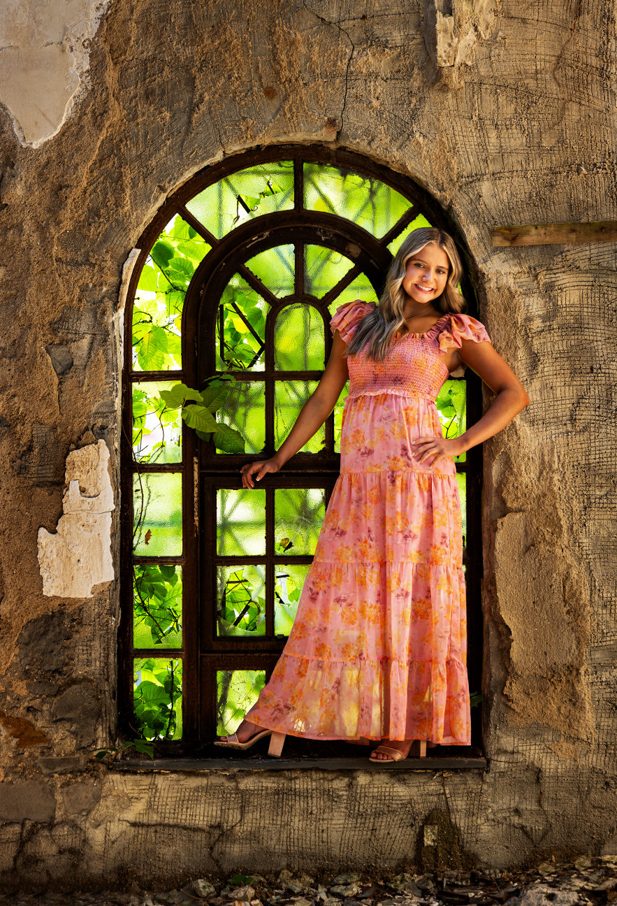 SENIOR PORTRAIT EXAMPLES - Joe McNemar Photographer