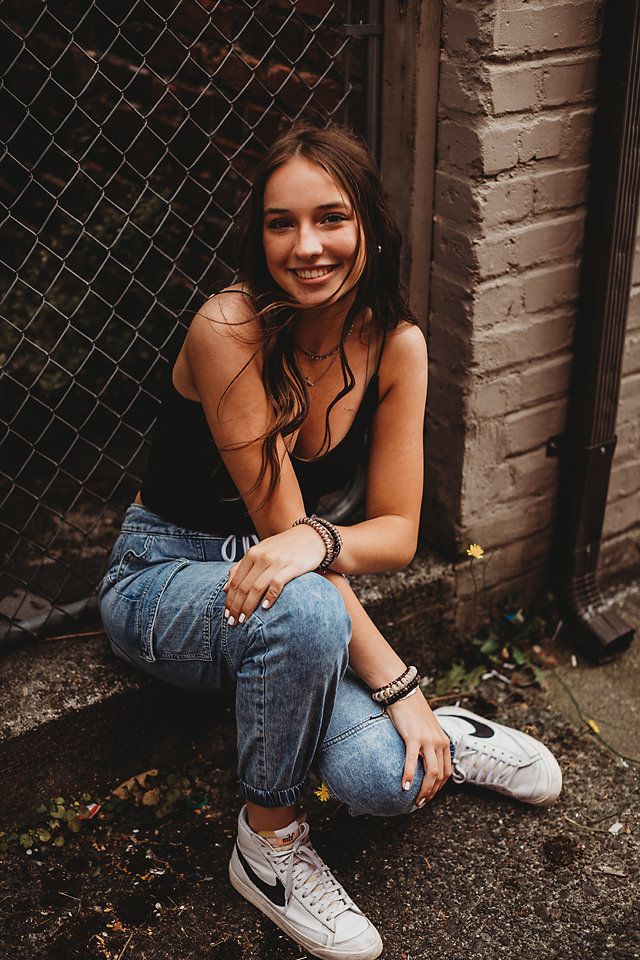 Kattie, Sumner Senior Photographer - Jennifer Tibbetts Photography