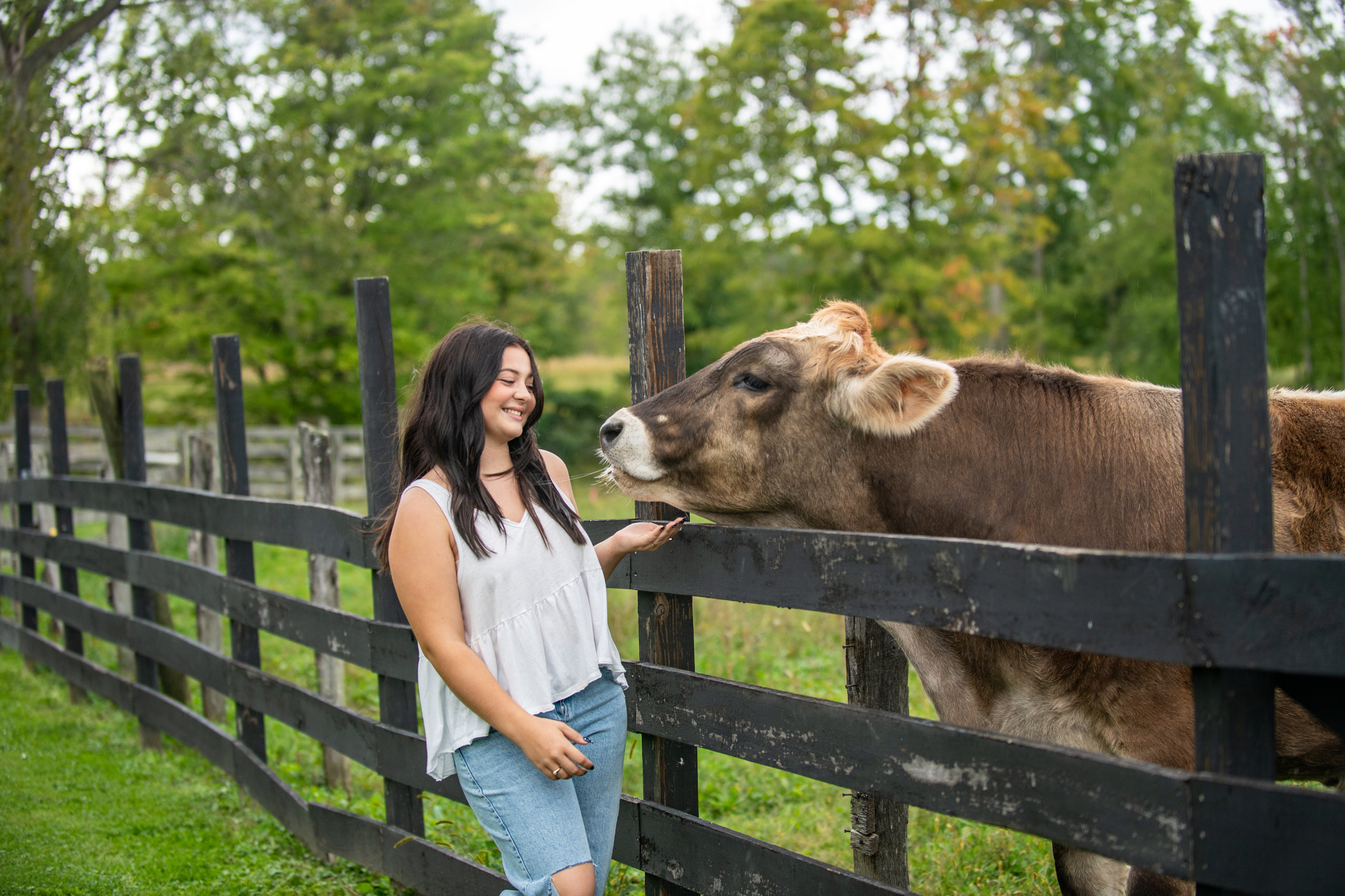 Emma's Senior Portrait Session and Countryside Farm - Heather ...