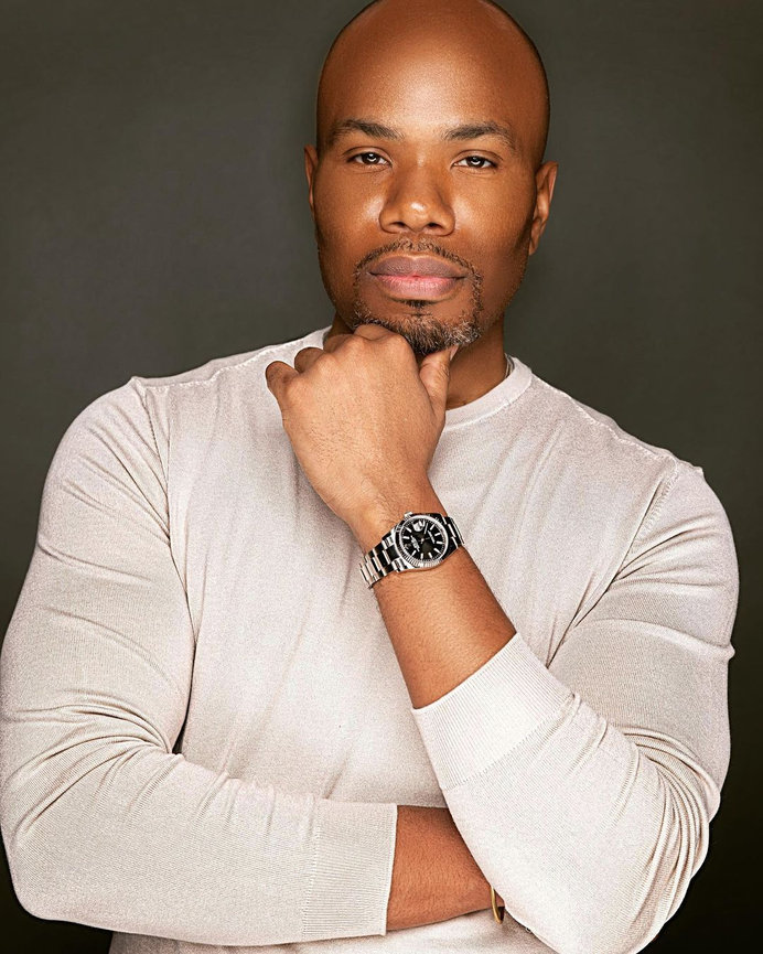 TODD EDWARDS - Purple Door Salon