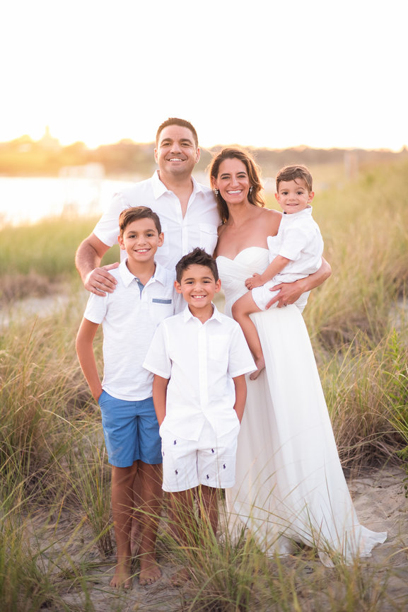 BEACH MINI SESSIONS - Beth Galligan Photography