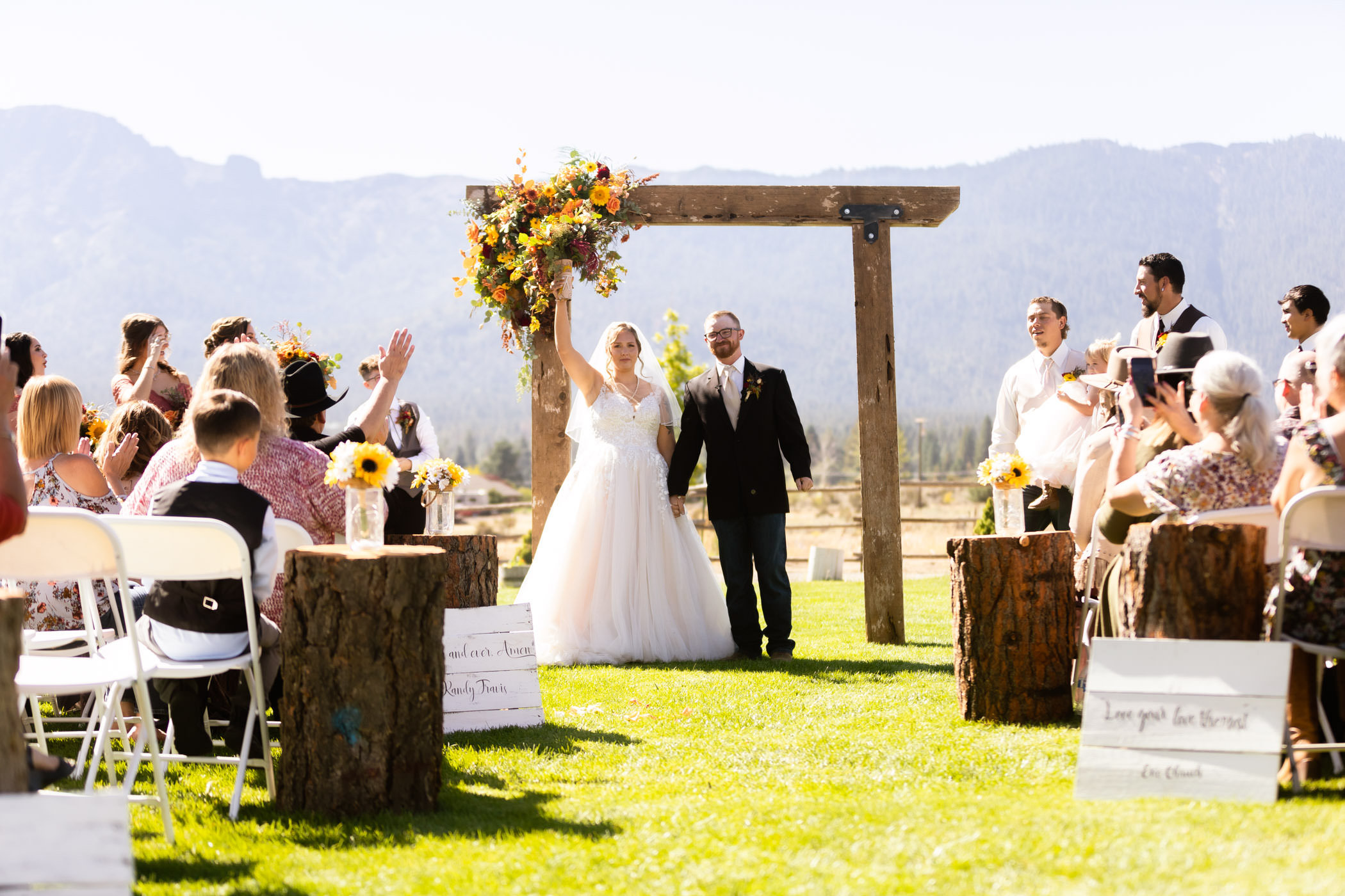 Red Barn Wedding at Sentimental Journey - Kate Brown Photography
