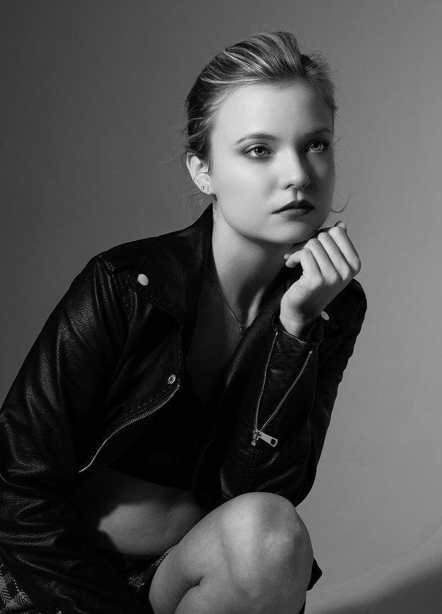 Megan Buettner - Red Models & Talent