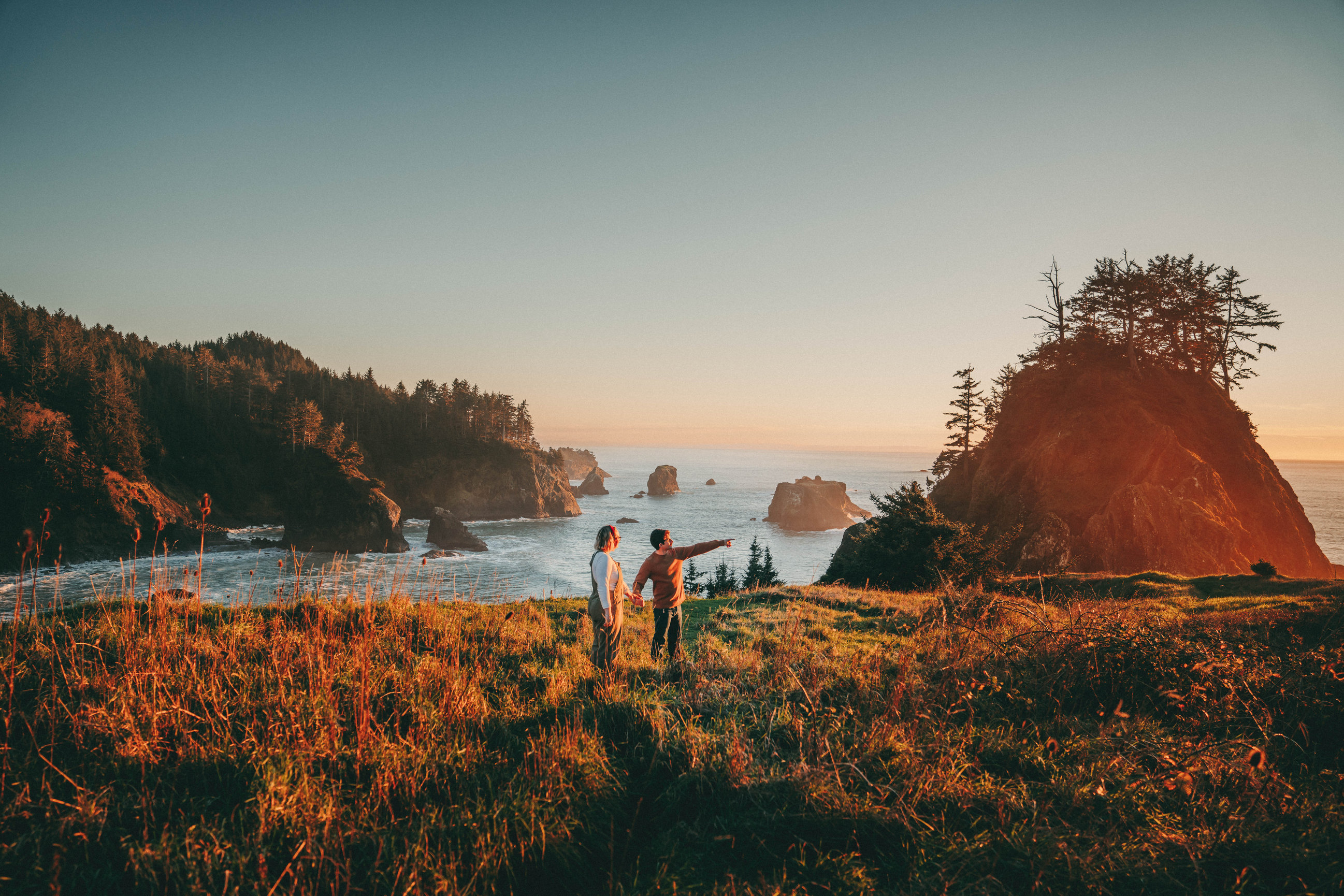 Wedding & Elopement Photographer Ashland, OR | Oregon Photography