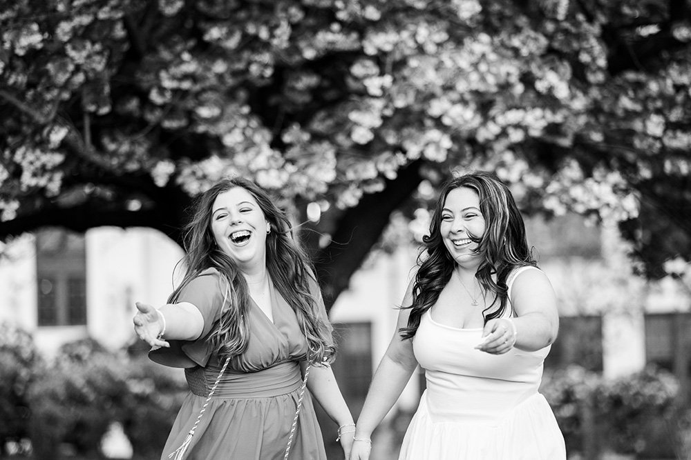 Montclair State University Senior Photos with your BFF