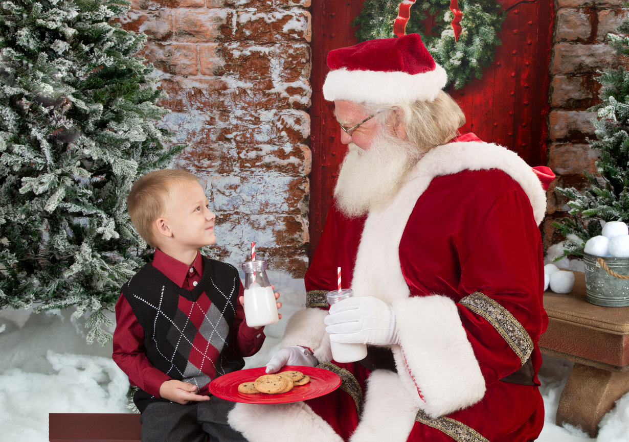 CONTACT - Nickolson's Portrait Studio