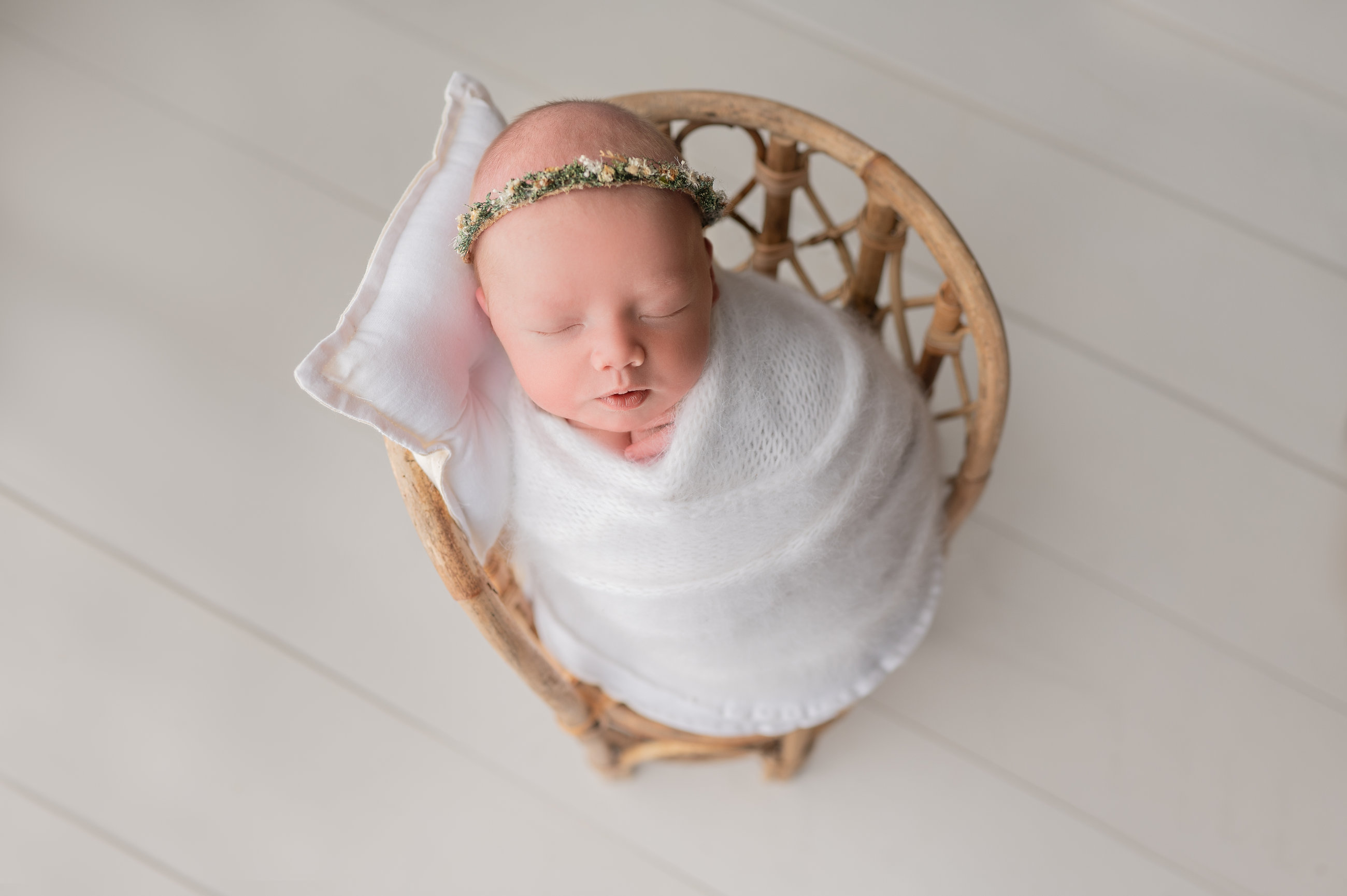 Capturing Your Baby’s First Year: Milestone Sessions in Monmouth County