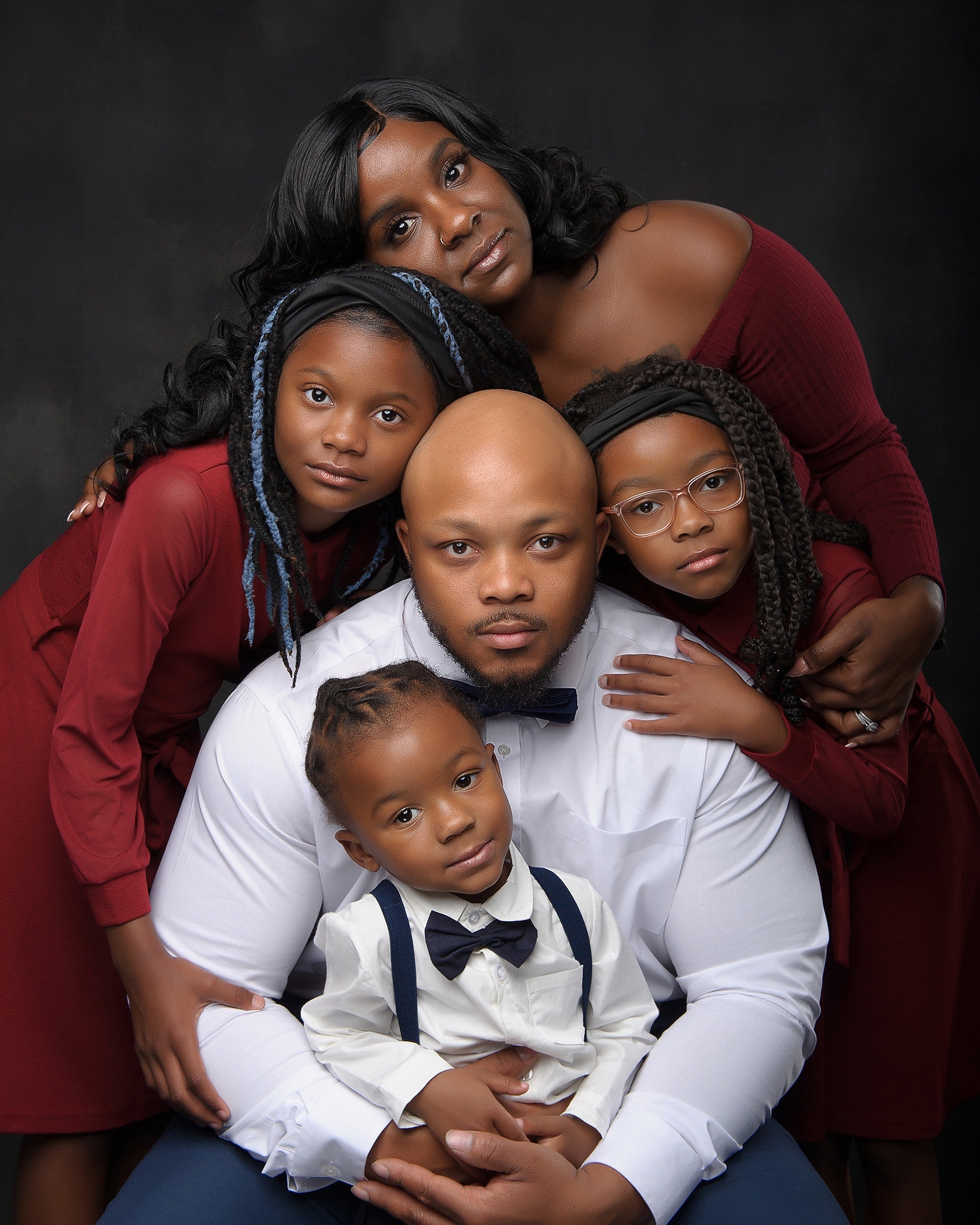 Luxurious family portraits as artwork in your home by Vann Fine Art ...