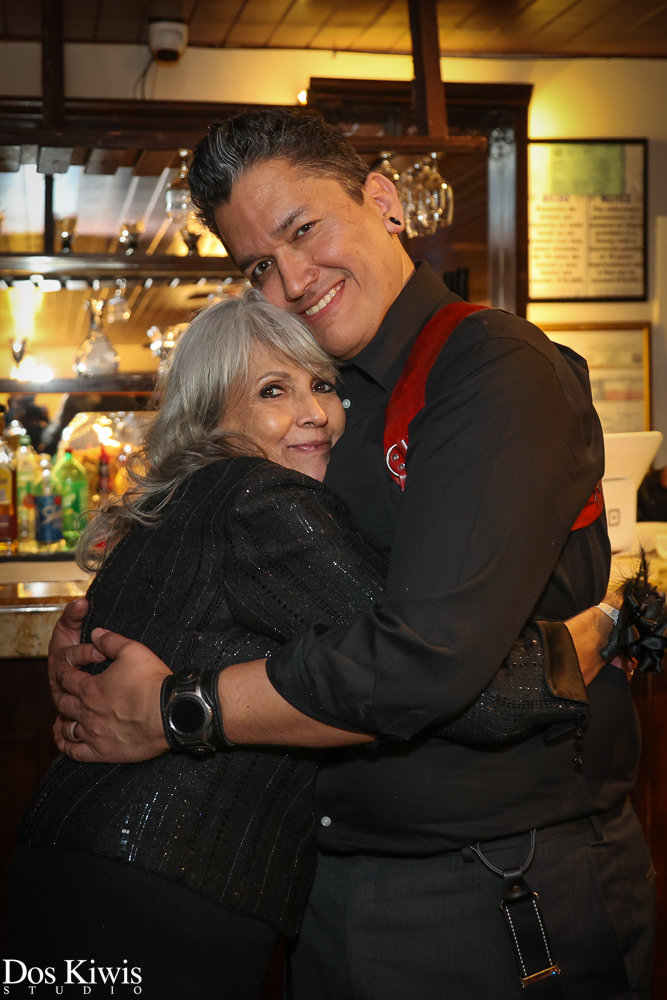 Anita & John Helmkamp Friday the Thirteen, January 2023 - Dos Kiwis ...