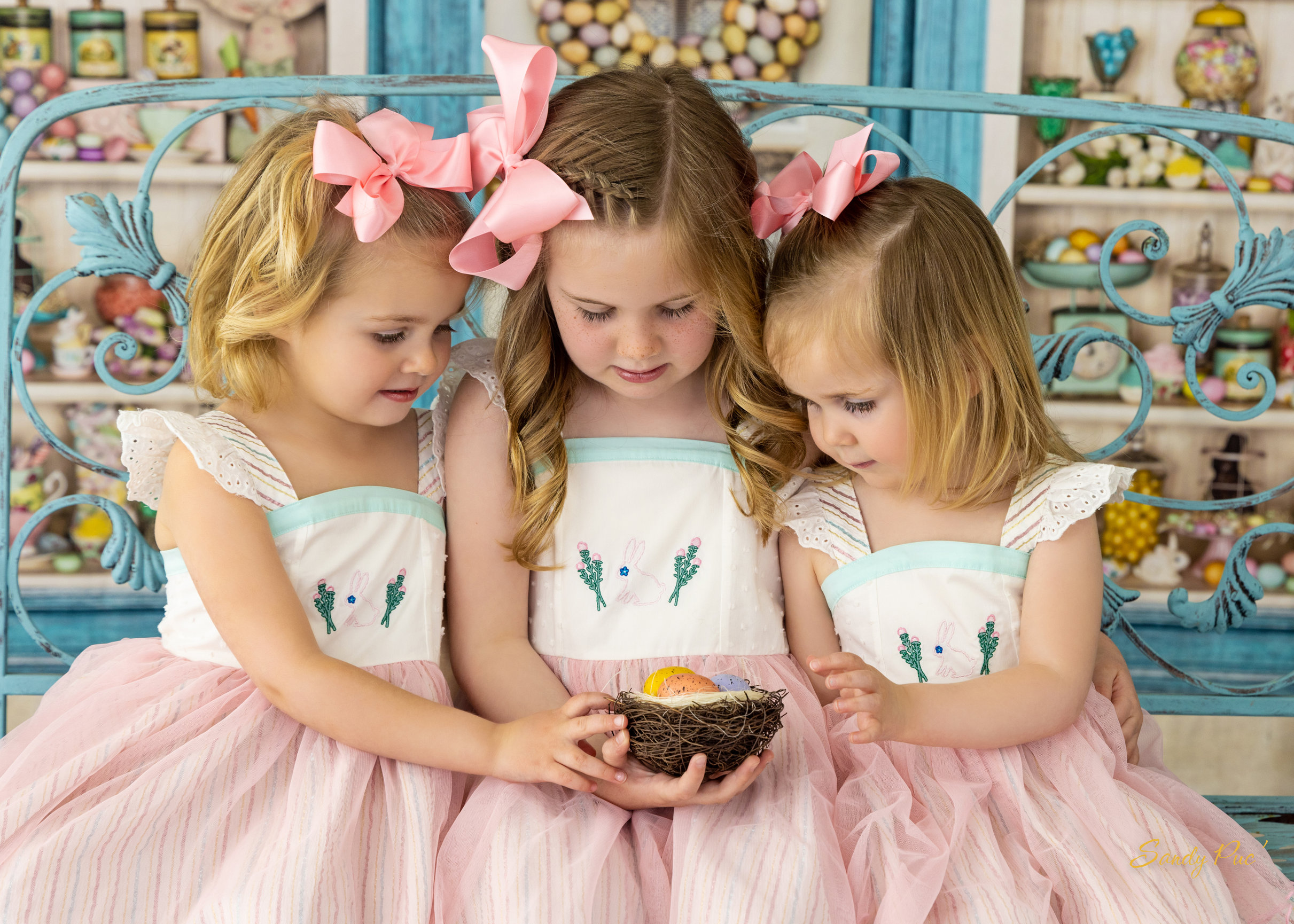 Easter Charity Mini Sessions | Sandy Puc' Photography | Littleton Colorado
