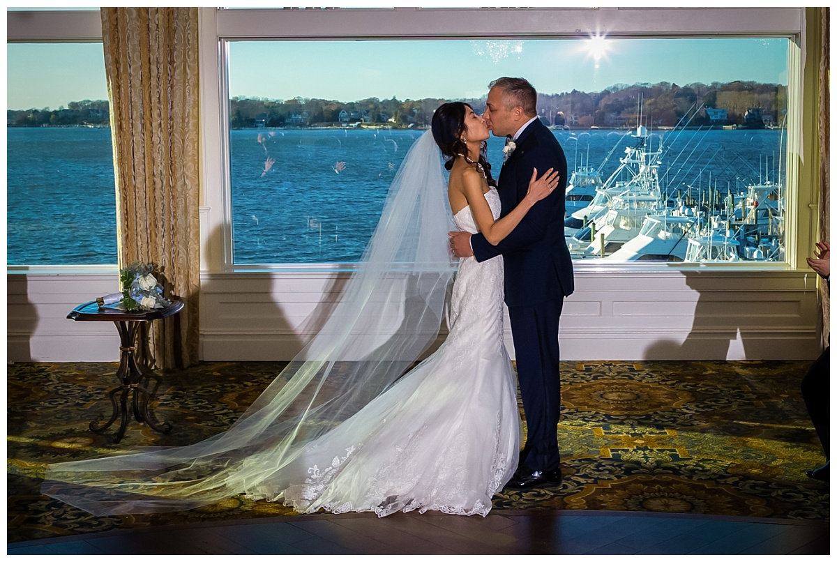 Versatile Event Designs - 5 Reasons That Make Clarks Landing Yacht Club ...