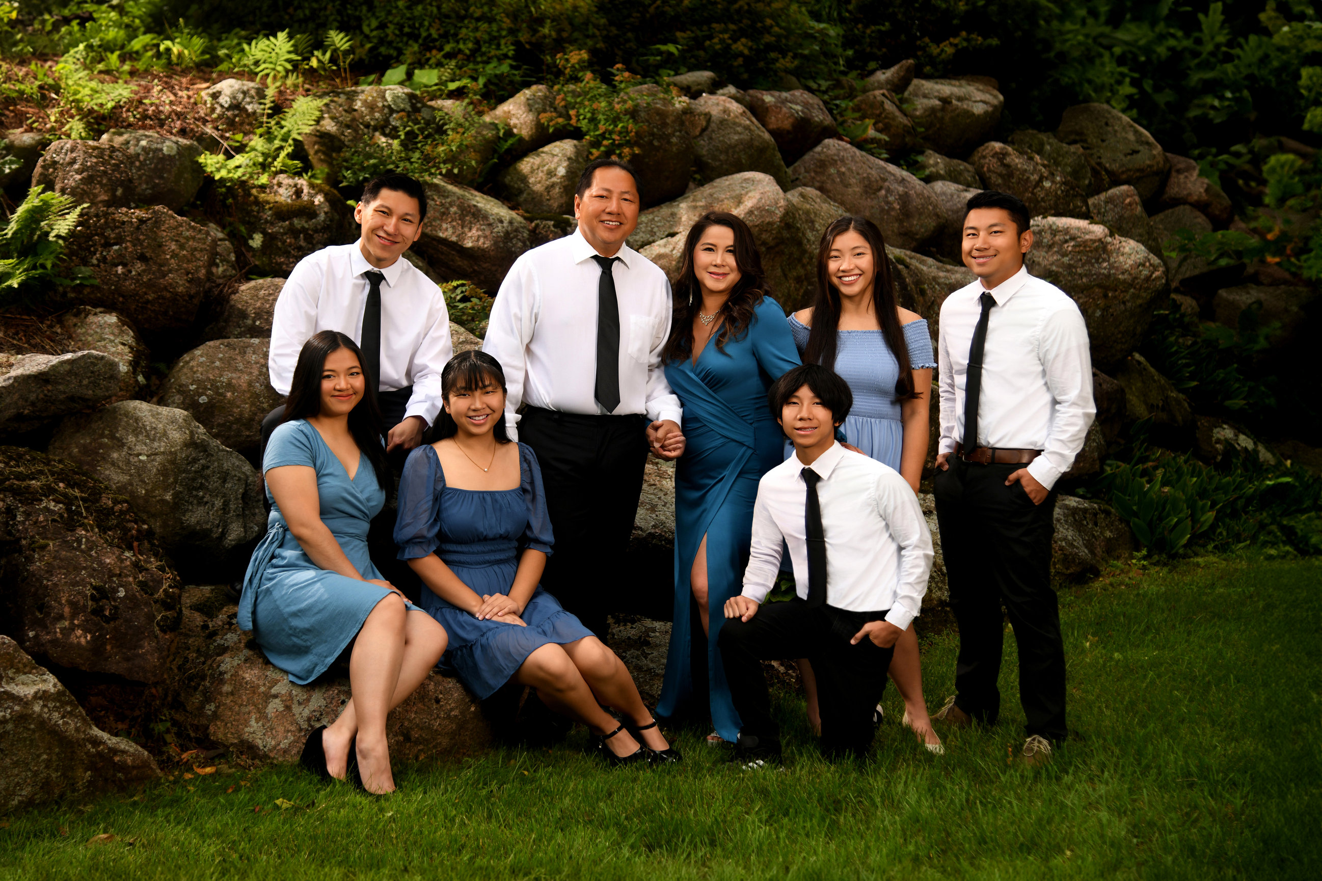 What's a Formal Portrait and What's a Casual Portrait - Harmann Studios