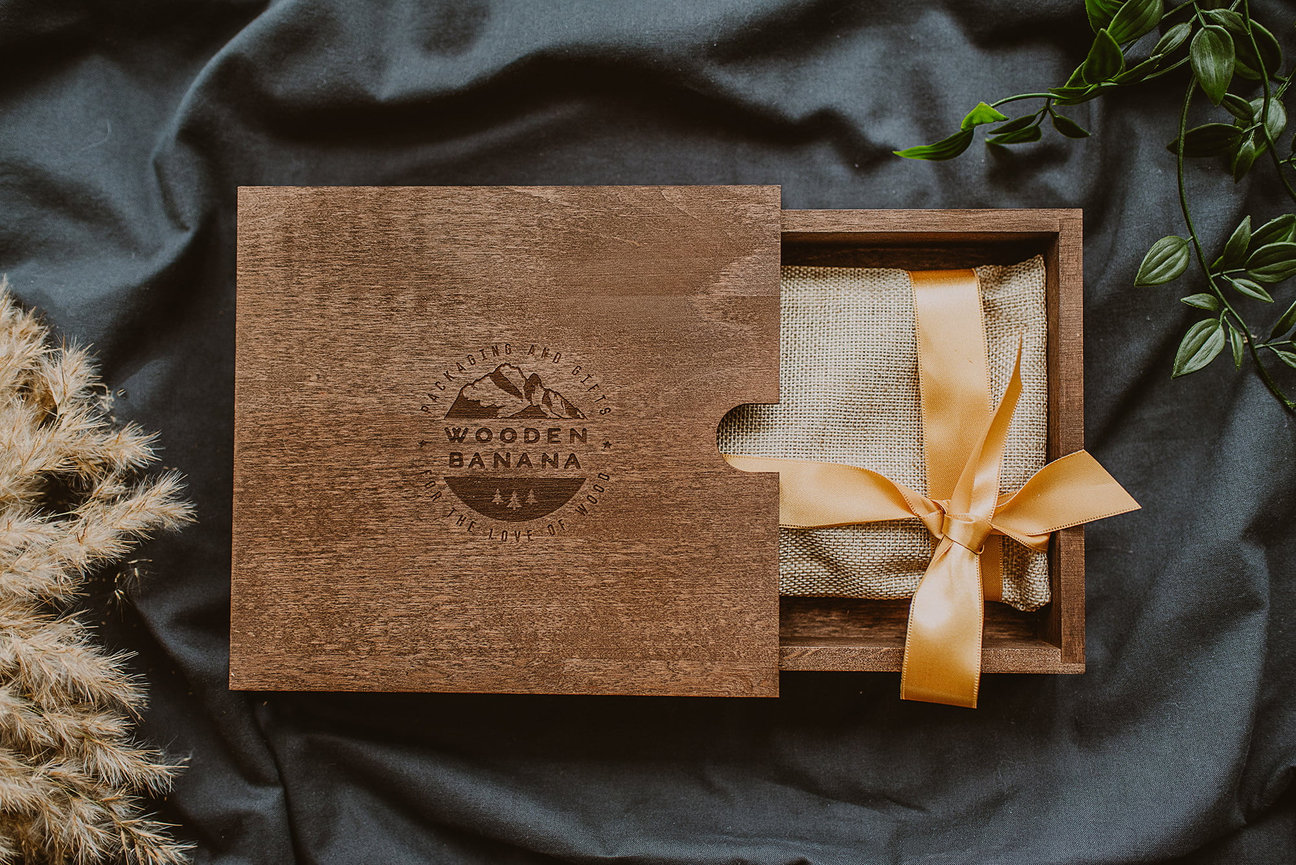 SMALL PRESENTATION BOX - ROBERT CARTER PHOTOGRAPHY - YORKSHIRE WEDDING ...