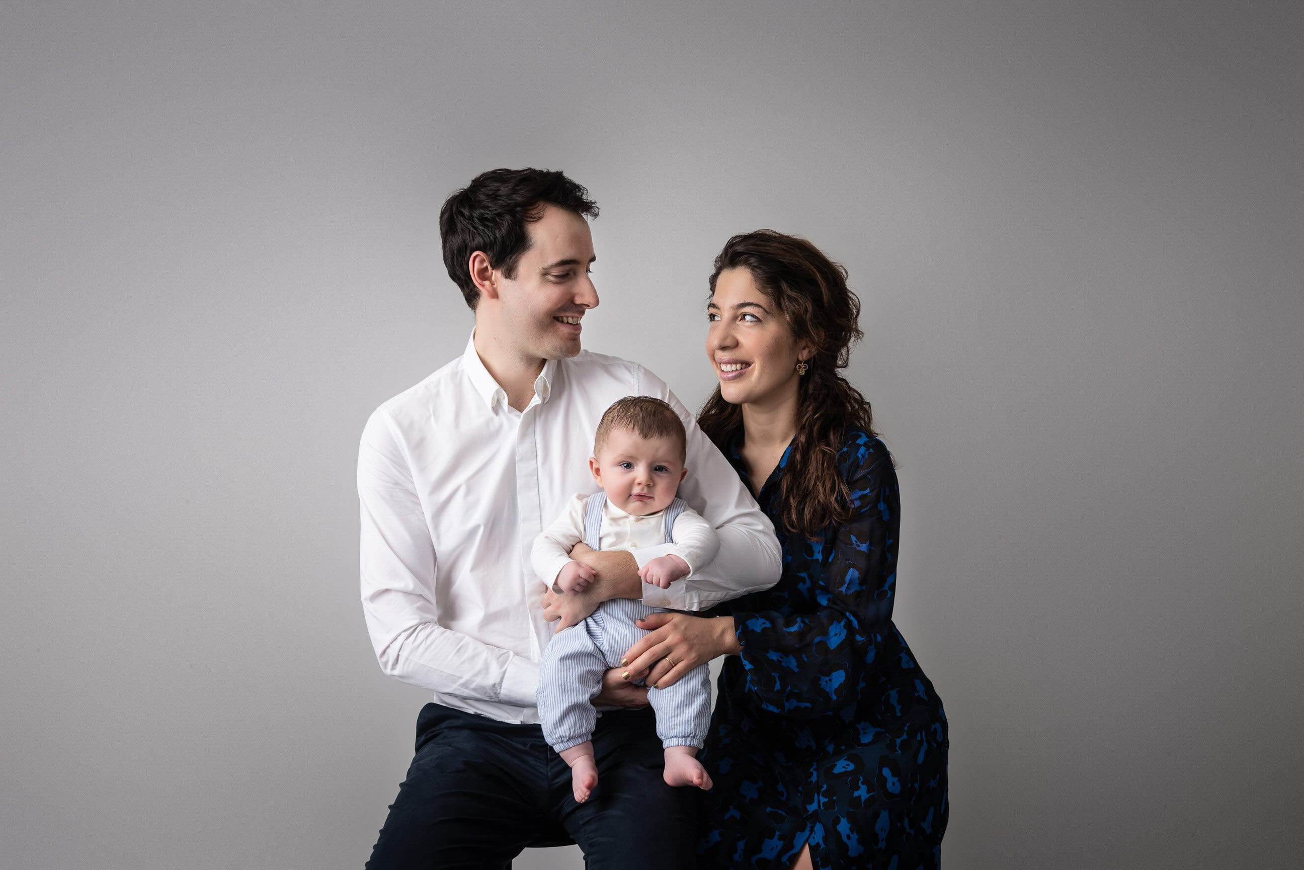 Toronto Maternity, Newborn & Family Photographer | Jamie Lucas Images