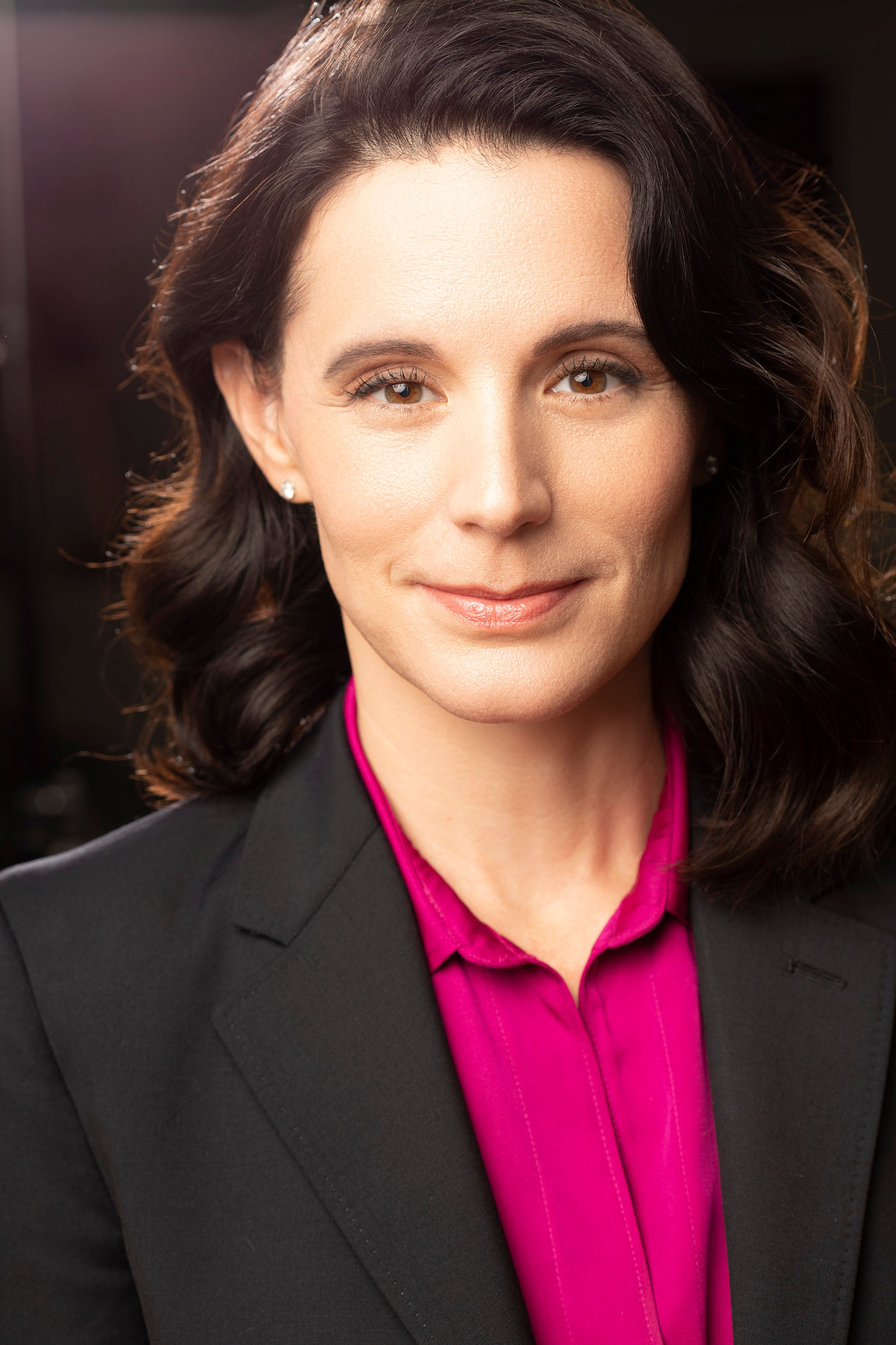 CORPORATE & SOCIAL MEDIA HEADSHOTS - Tanya Young Photography