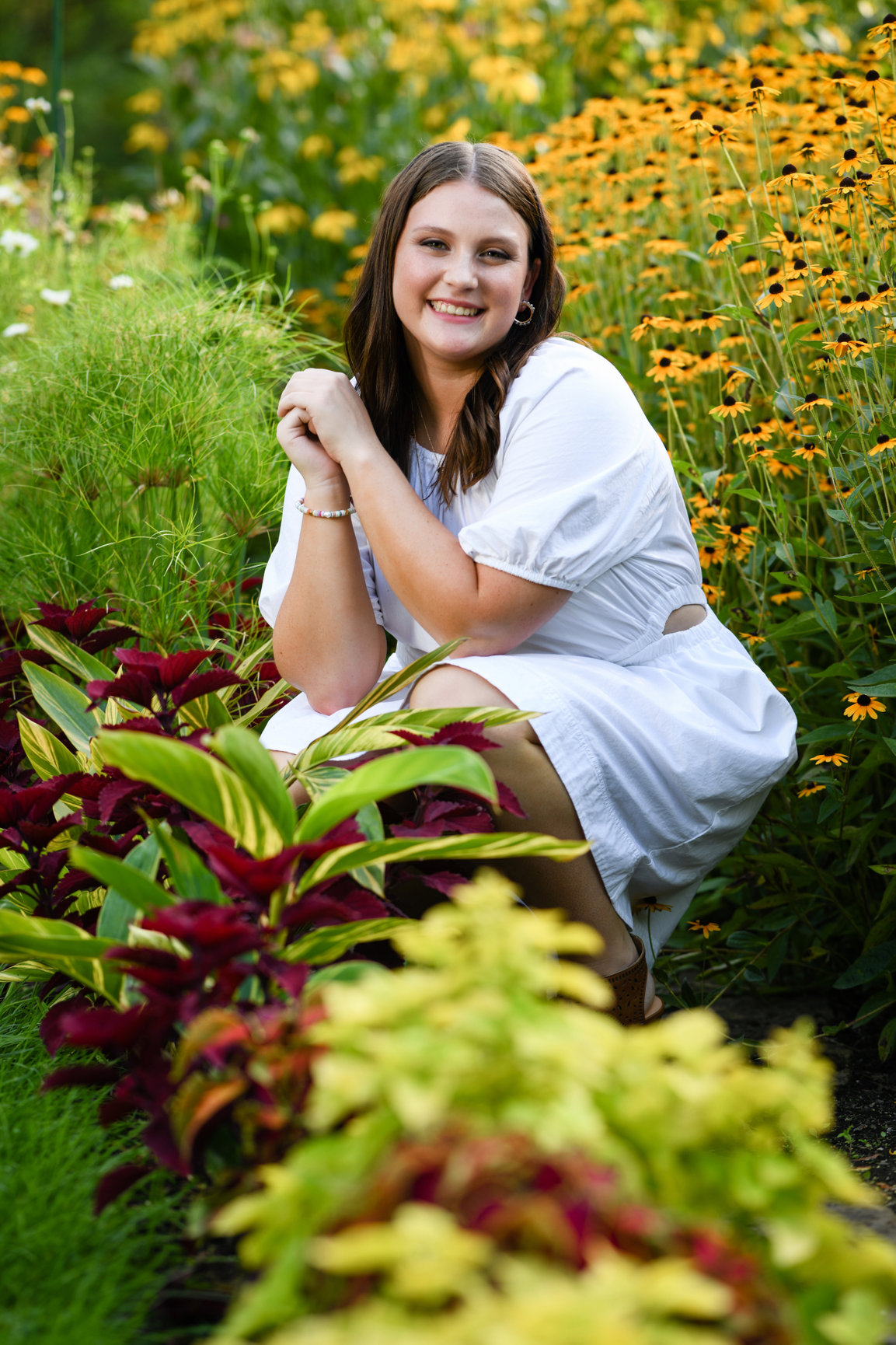 Senior Session in Inniswood Gardens with Beautiful Lizzy