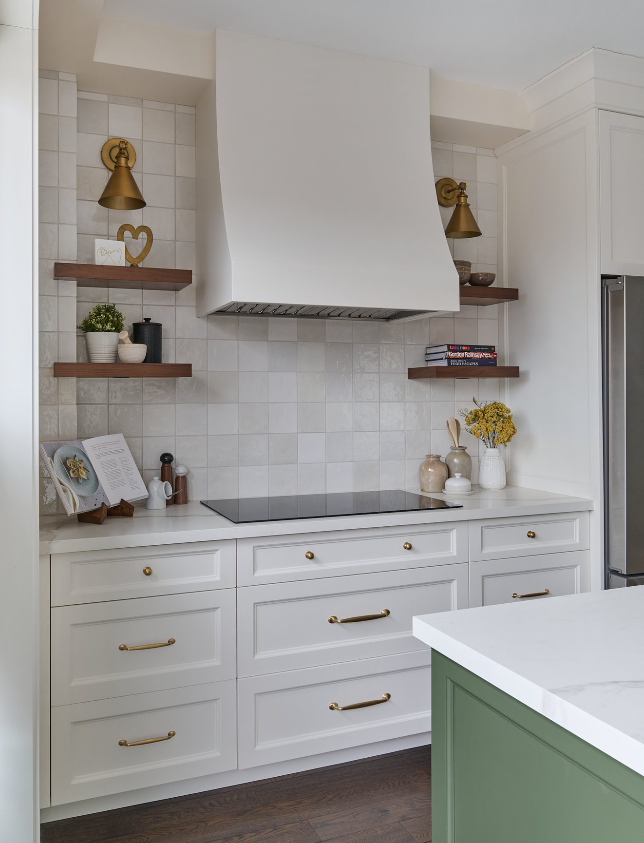 MIMICO WATERFRONT - Bloomsbury Fine Cabinetry Inc.