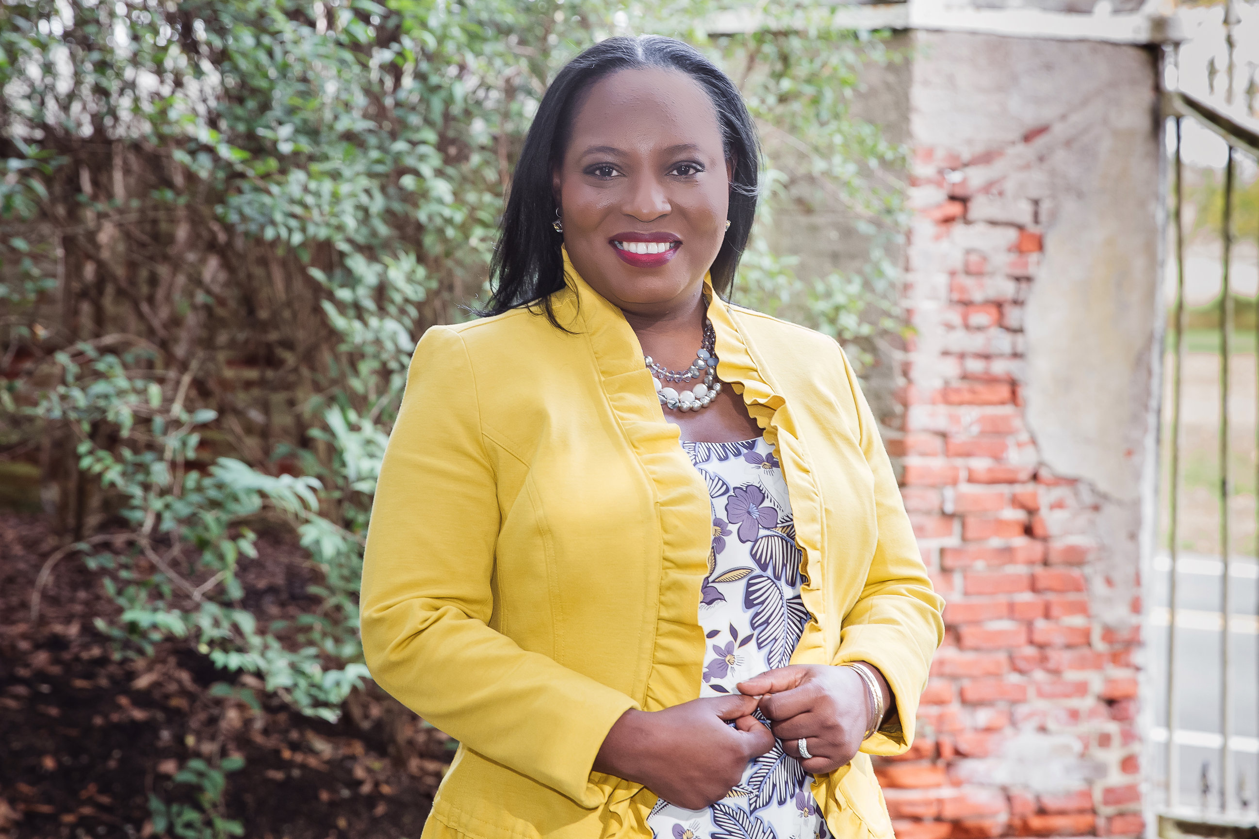 BRANDING - Lisa Mongulla Photography