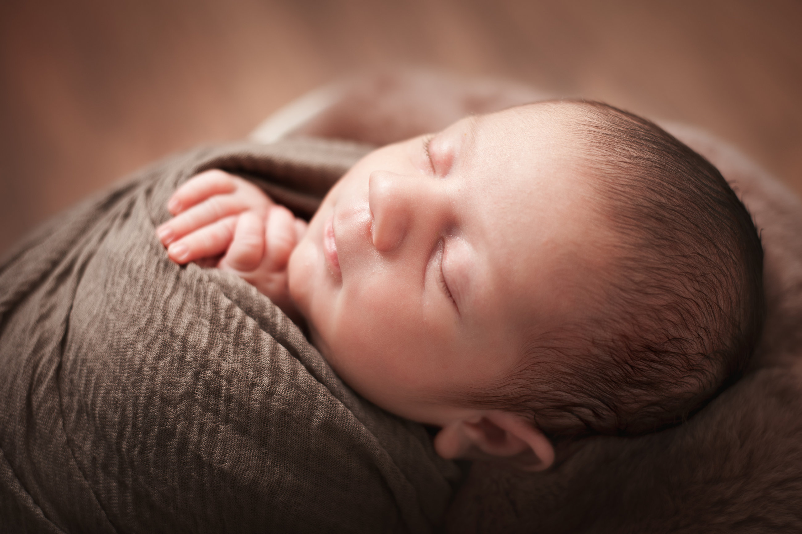 Daisies and Frogs Photography | Maternity & Newborn portraiture