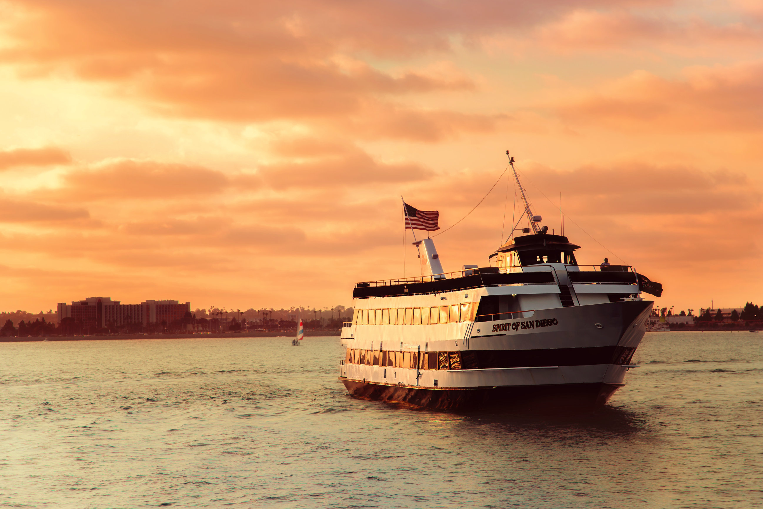 A Night Out Aboard Flagship Cruises & Events' Spirit of San Diego