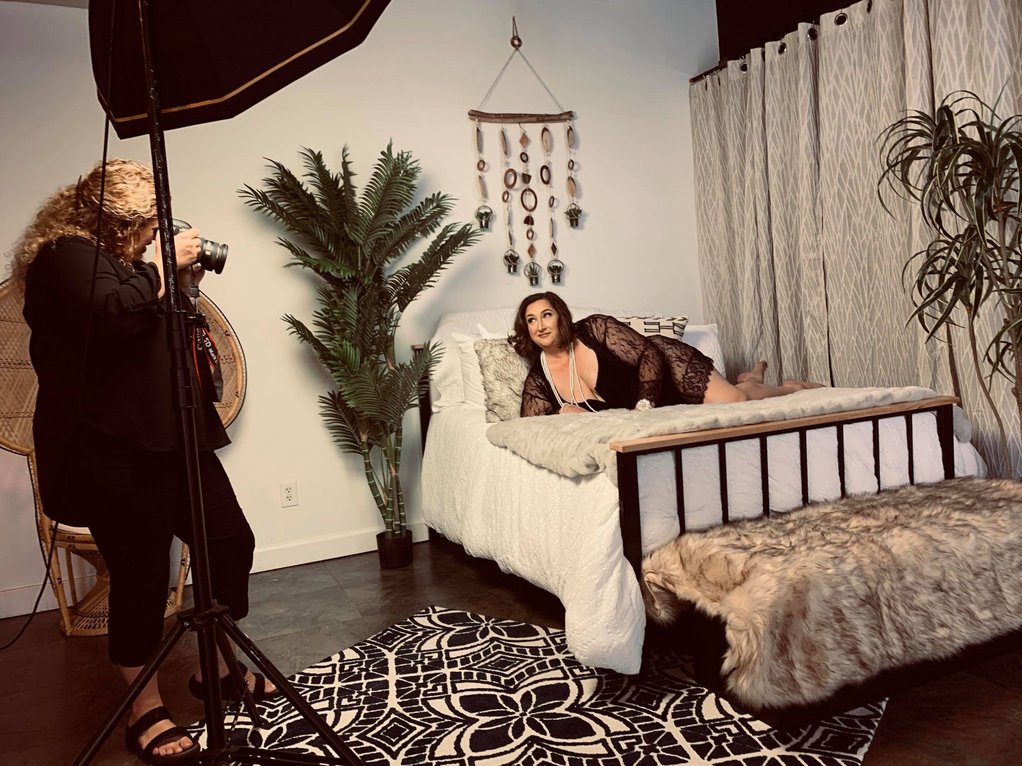Go for Gold. - Hello Boudoir