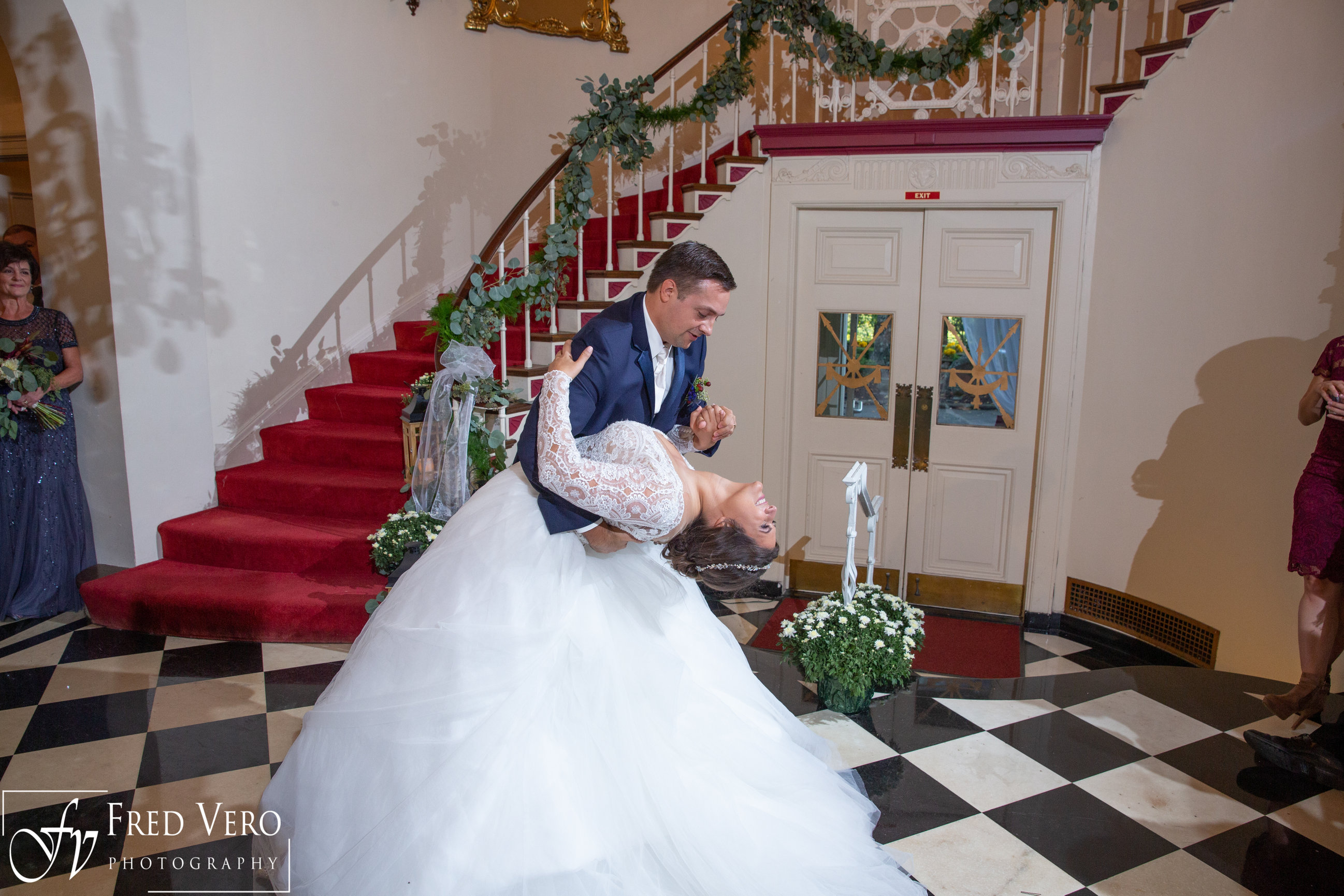 Elegant Mansion Wedding Photography | Alyssa & Fred