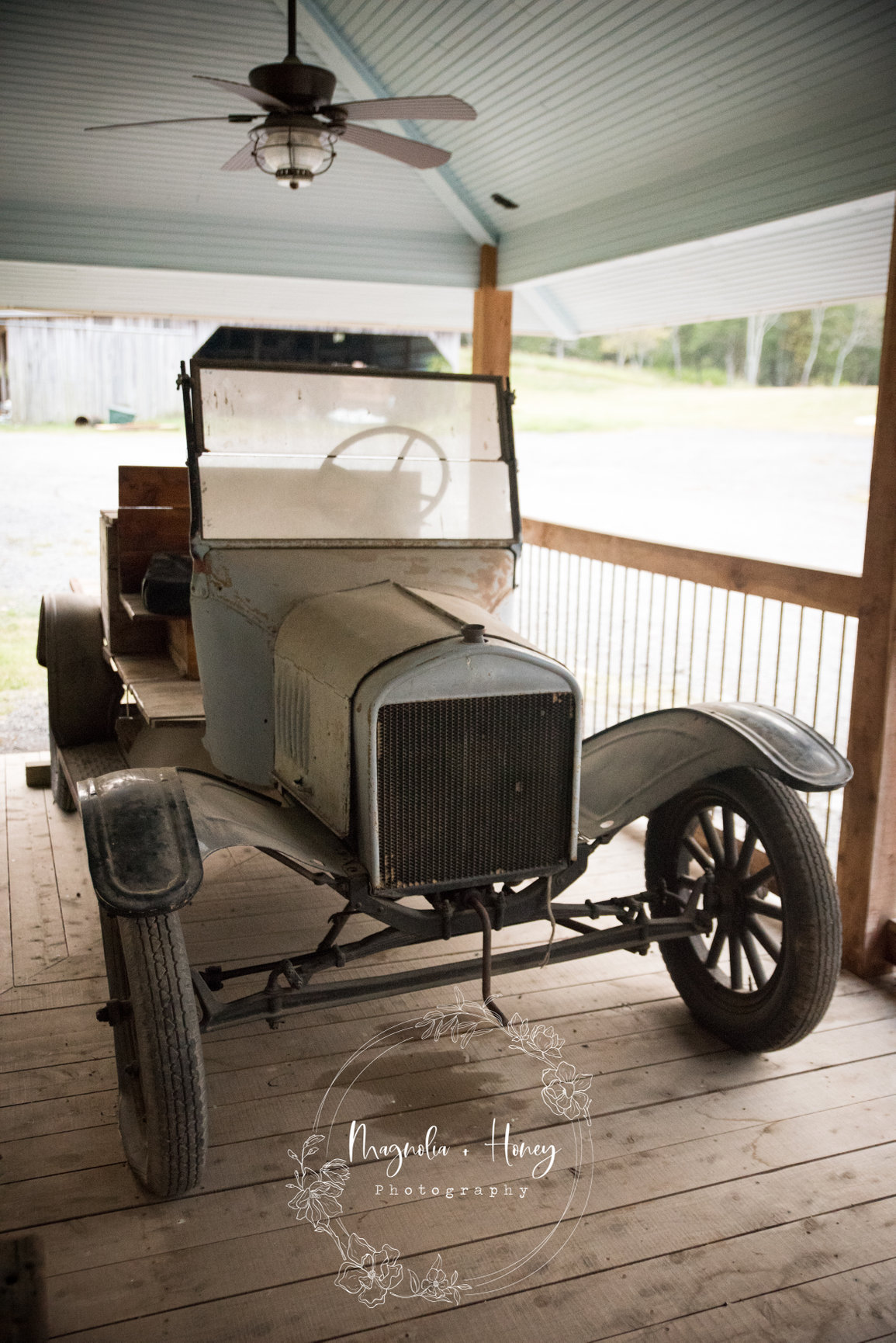 Circle P Ranch Mt. Juliet, Tennessee - Magnolia + Honey Photography